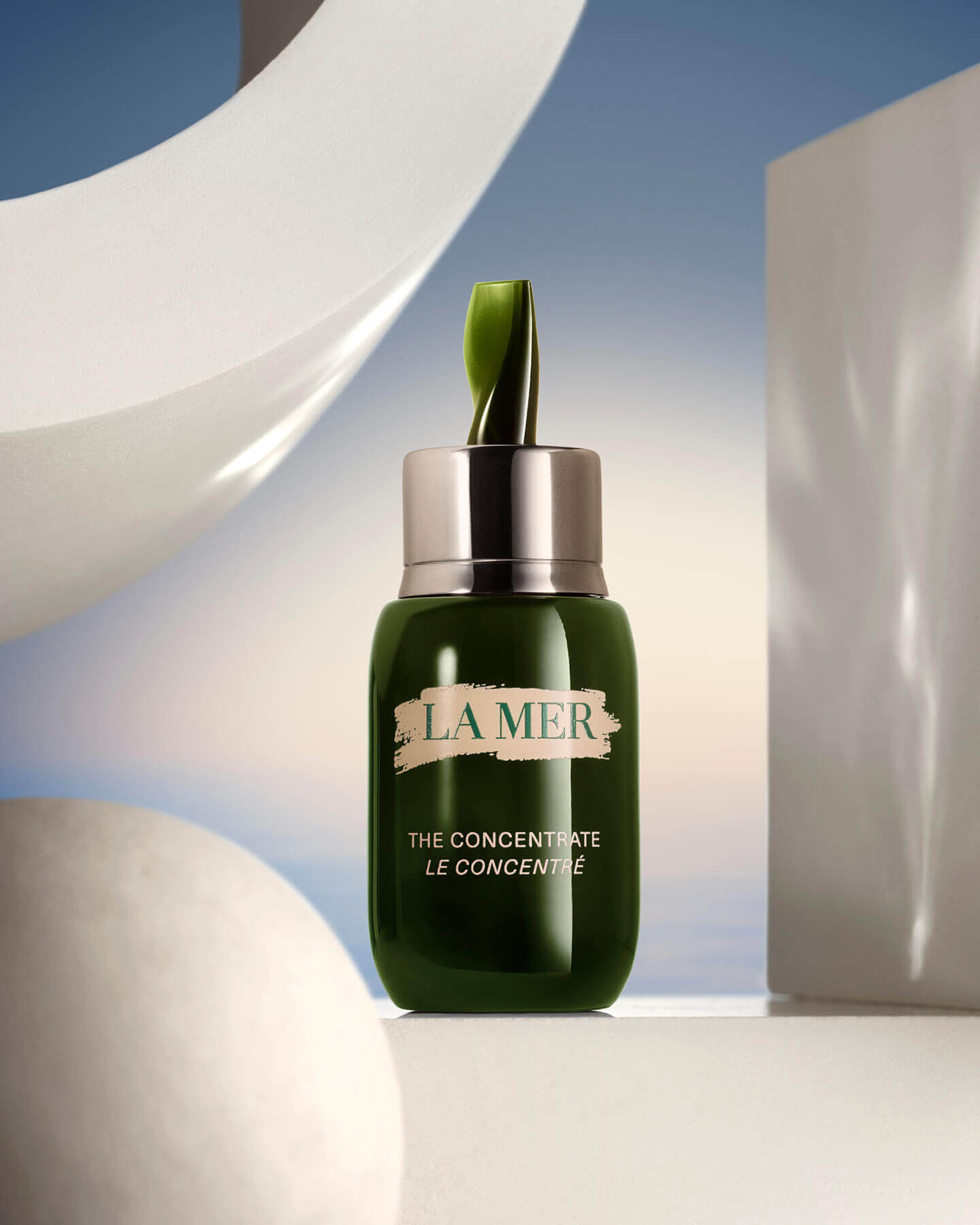 Discover the World of La Mer Luxury Skincare | La Mer Official