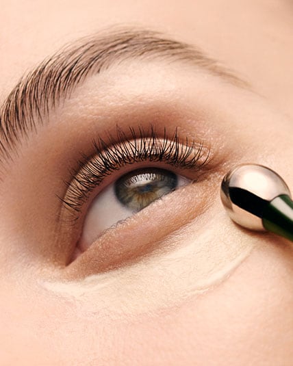 In-Store Services | At-Counter Treatments | Services | La Mer