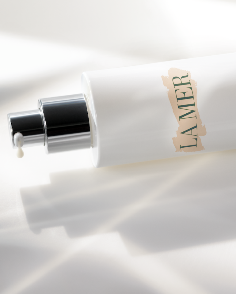 Moisturizers | Moisturizing Face Creams | La Mer Official Site